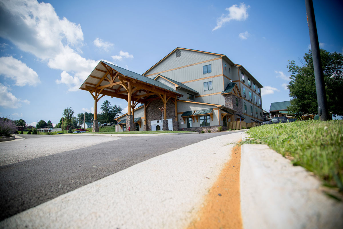 Hotel Floyd - Blue Ridge Parkway