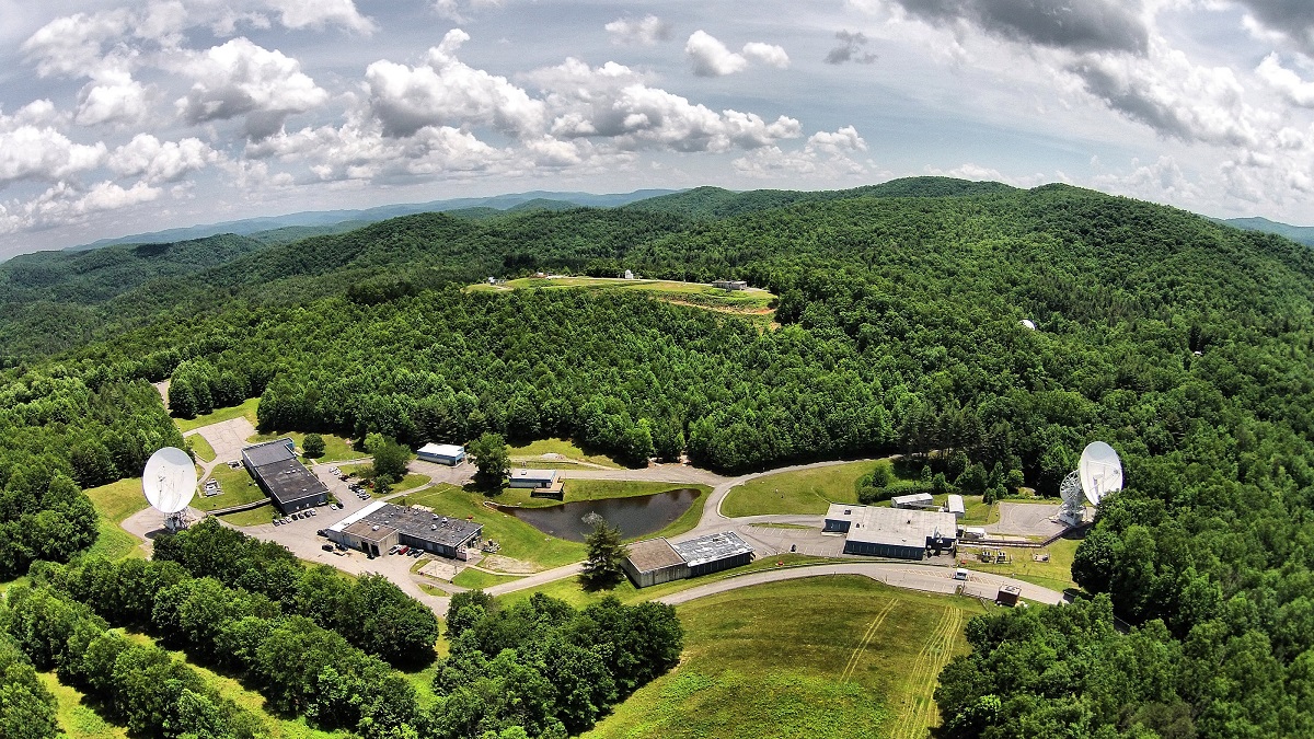 PARI (Pisgah Astronomical Research Institute) - Blue Ridge Parkway