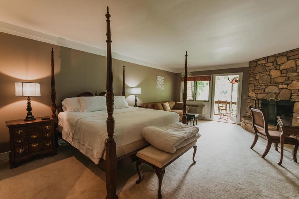 The Catawba River Inn - Blue Ridge Parkway