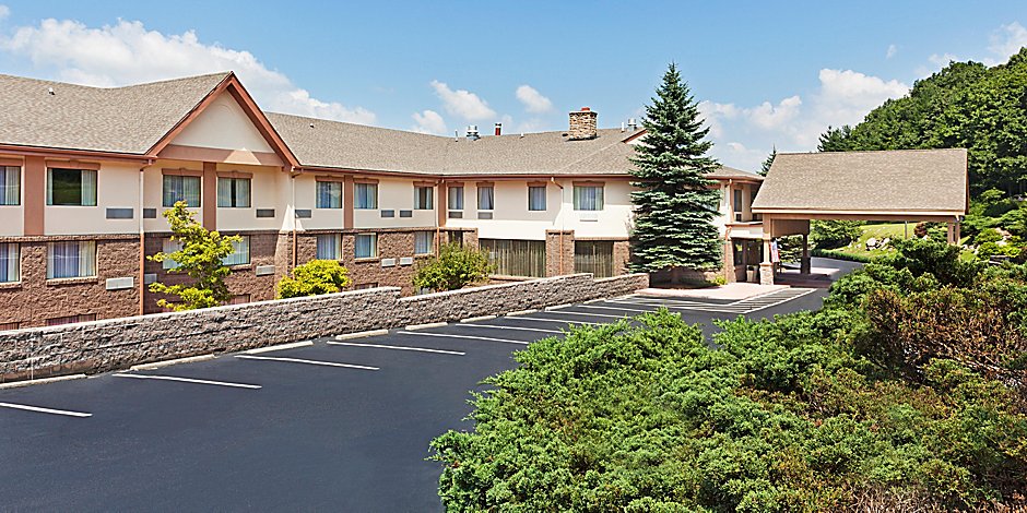 Holiday Inn Express Blowing Rock - Blue Ridge Parkway