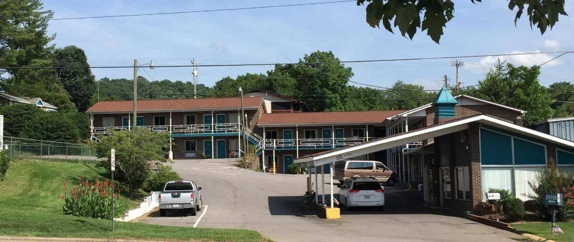 A Sapphire Inn - Blue Ridge Parkway